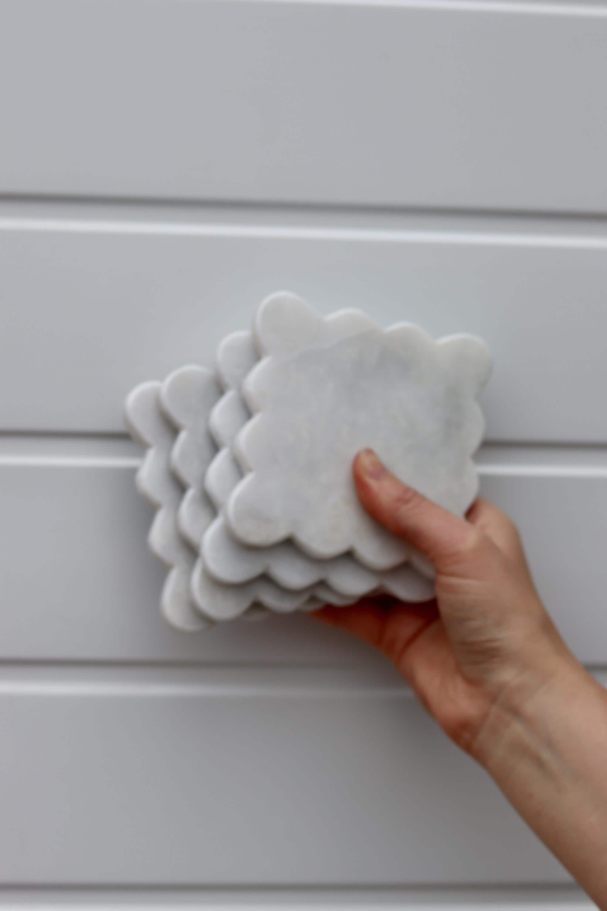 Bianca – Set of 4, Square Scallop Marble Coasters – Noah Ancienne